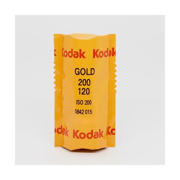商品発送元：シライカメラ　online shop家電・AV機器・カメラKODAK・コダックのカラーネガフィルム GOLD 200　ブローニー120サイズ1本です。(お得な5本パックもご用意してます)