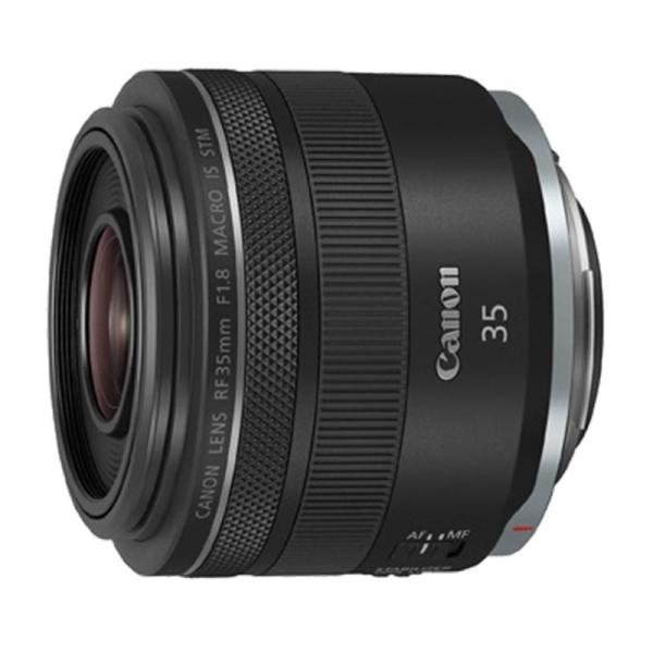 商品発送元：シライカメラ　online shop家電・AV機器・カメラ最大撮影倍率0.5倍のハーフマクロ撮影が行える、広角・単焦点レンズ。 絞り開放から優れた解像力を発揮します。開放F1.8の明るさと9枚羽根の円形絞りで、美しいボケ味を実現...