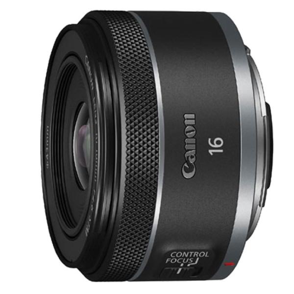 商品発送元：シライカメラ　online shop家電・AV機器・カメラRFレンズ初となる超広角の単焦点レンズ。持ち運びやすく、スナップや風景撮影に加え、グループ撮影、自撮りなどにも適しています。質量約165gの携行性と広角を活かした遠近感を...