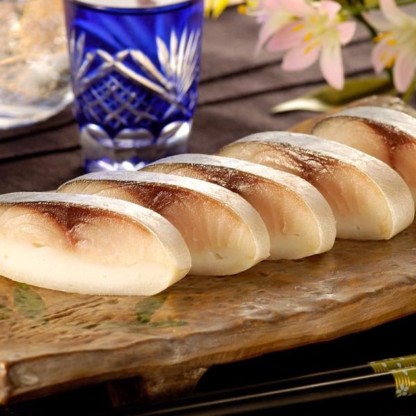 商品発送元：熊本天草特産品ショップ配送方法：冷蔵便、お届けは1週間後以降となります。フード・菓子、水産物・水産加工品、かまぼこご贈答用としても酒の肴や弁当のおかずにもおすすめなしめ鯖かまぼこばら売り。