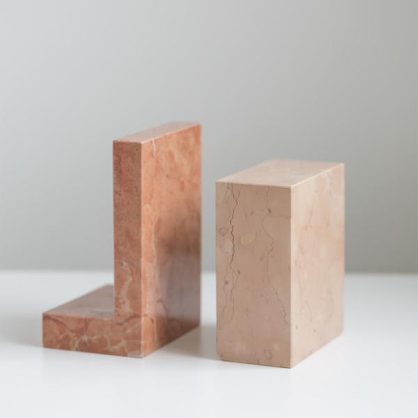 商品発送元：nest 北欧モダンなインテリア雑貨【1〜2日以内に発送予定（店舗休業日を除く）】生活・インテリア・文具、日用品・生活雑貨空間を格上げする♪大理石オブジェやっぱりなんだかんだ言って、本物の、天然の石が、素敵なんですよね&amp;...