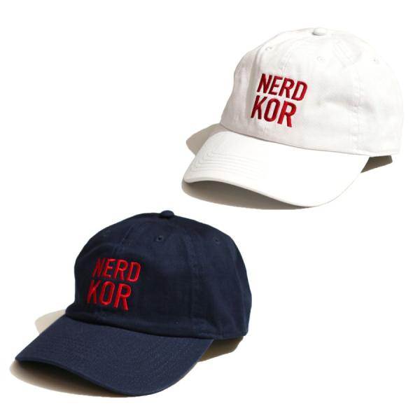 商品発送元：BINファッション・ブランドMaterial: コットン100%Color: White , NavySize: Fdiscriptionウォッシュ加工を施したコットン素材のベースボールキャップは、ヴィンテージのような風合いと柔...