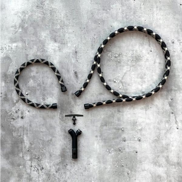 商品発送元：BINファッション・ブランドMaterial: Color :The Chaplin (ブラックゴールド) OneSizediscriptionスマホ用のハンドストラップとショルダーストラップのセットです。セットの内容・1x シ...