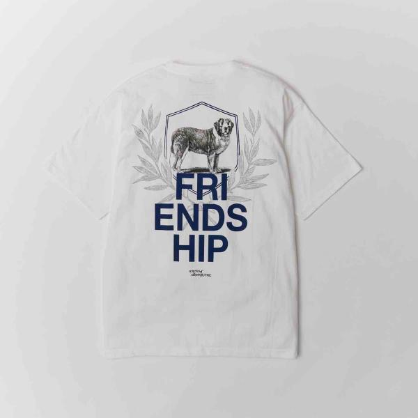 商品発送元：SITES by Sites&amp;Labファッション・ブランドUNTRACE _179 グラフィックプリントTシャツ｜FRIENDSHIP ホワイト    UNTRACE    アントレースグラフィックプリントTシャツ   ...