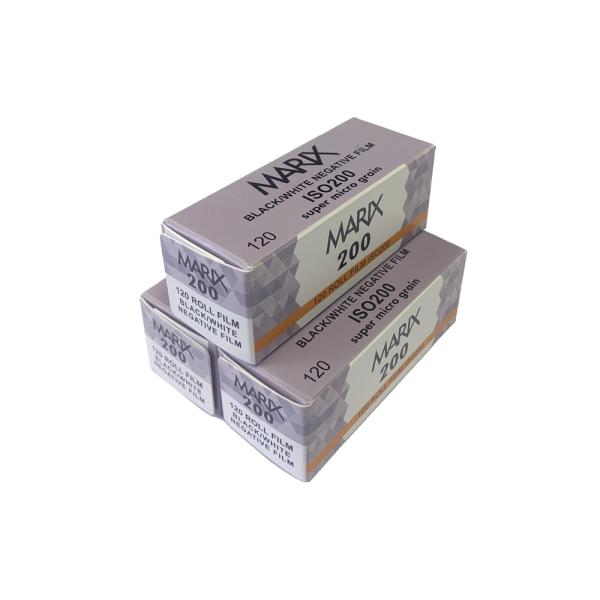商品発送元：スマイルカメラフイルム有効期限：2026年12月家電・AV機器・カメラ、カメラ、フイルムMARIX マリックス ブローニ(120)ロールフィルム200の3本セットです。T粒子 ISO200の使いやすい超粒子性：ベースフィルムはF...