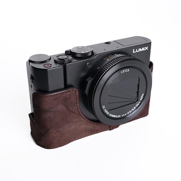 商品発送元：スマイルカメラ発送日情報（お取り寄せ：通常1〜2ヶ月以内に発送）家電・AV機器・カメラ、デジタルカメラ、デジカメアクセサリーPanasonic LX9用、レザーボディーハーフケース。ケースを装着したままバッテリー交換が可能です。...