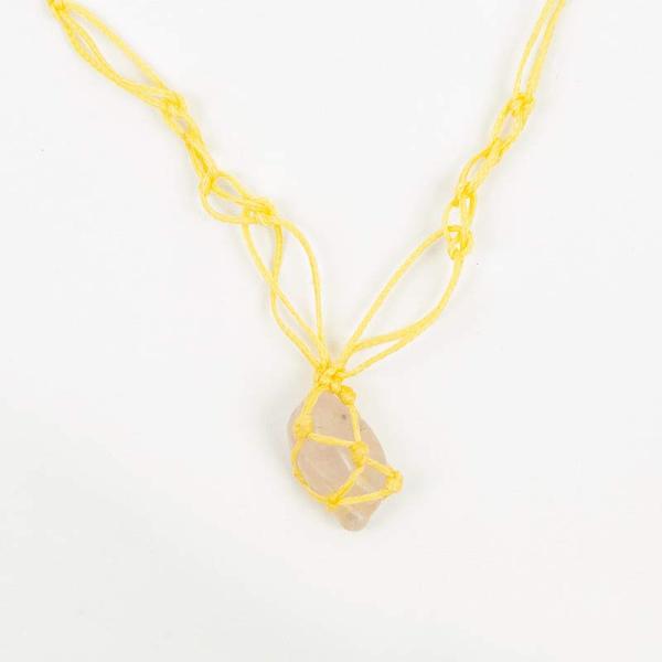 商品発送元：ブラジル直輸入ファッション・雑貨通販 SORTE Brazilジュエリー・アクセサリー、ジュエリー・アクセサリー、ネックレス、その他ブラジル天然石マクラメネックレス イエローコード TRANSPARENTE ブラジル産のクリアな...