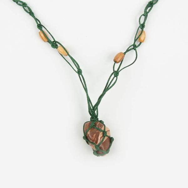 商品発送元：ブラジル直輸入ファッション・雑貨通販 SORTE Brazilジュエリー・アクセサリー、ジュエリー・アクセサリー、ネックレス、その他ブラジル天然石マクラメネックレス グリーンコード MARROM ブラジル産の天然石とアースカラー...