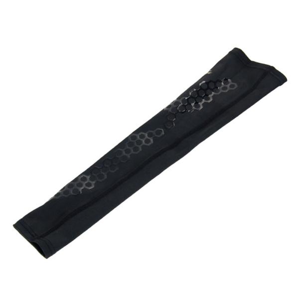 商品発送元：ビリヤード＆ダーツ【イーアールスポーツ】おもちゃ・ホビー・ゲームファイテン×エッジスポーツコラボの大人気商品『アクアチタンアームサポーター』シリーズ第4弾！特殊シリコーンによるコンプレッション効果で筋肉のブレを軽減し、腕の動きを...