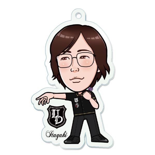 商品発送元：ビリヤード＆ダーツ【イーアールスポーツ】おもちゃ・ホビー・ゲームULTIMA DARTS所属の板垣智大選手のキーホルダー素材: アクリルサイズ(約): 3.5×7.0×0.3(cm) ※金具部除く