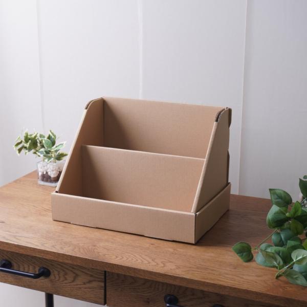 商品発送元：TOMITA ダンボール遊具・家具キッズ・ベビー・マタニティ・分厚い本も収納できるしっかりとした当店イチオシのラック。上段に底上げパーツがあるため、奥の本も見やすく取り出しやすくなっています。・奥行25cmとコンパクトなので、収...