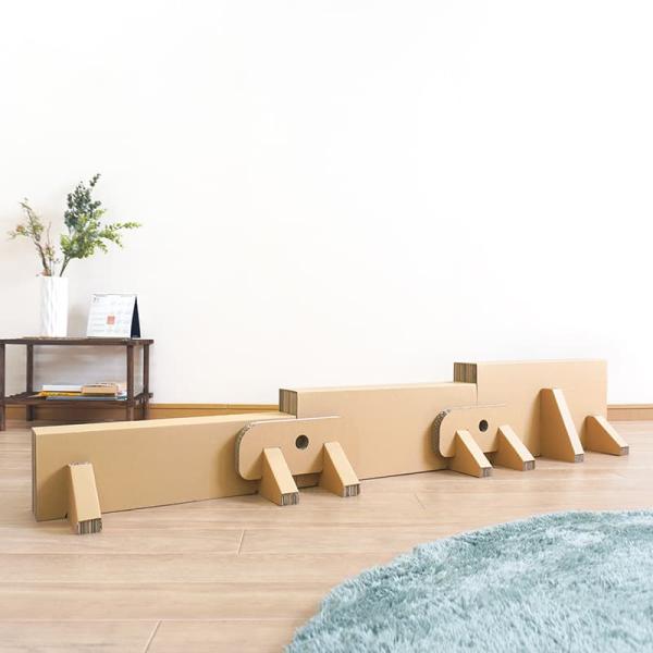 商品発送元：TOMITA ダンボール遊具・家具キッズ・ベビー・マタニティ・階段状になっているので、難易度アップ！！ジョイント次第で長くなり、他の平均台と連結する事も可能です。・軽くて丈夫な上、分割できるので収納性もあります。大人も子供も室内...