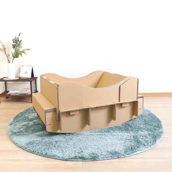 商品発送元：TOMITA ダンボール遊具・家具キッズ・ベビー・マタニティ・人気のシーソーがミニサイズになりました。 小さなお子さまでも遊べます。・シーソーとして楽しむのはもちろんのこと、ゆりかごのようにも使用できます。・組み立てるワクワク感...