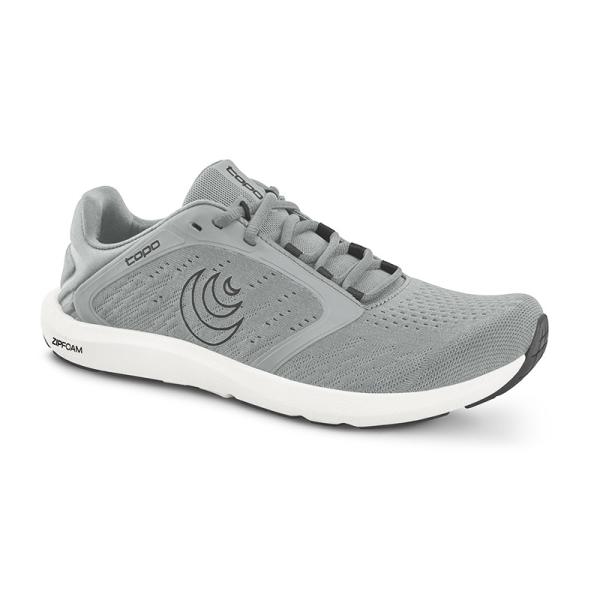 商品発送元：Topo Athletic/トポアスレティックオフィシャルサイトスポーツ・アウトドア・旅行PRODUCT OVERVIEWナチュラルランニングやジムでのワークアウトにおすすめ。前作から生まれ変わったST-5のミッドソールにはZi...