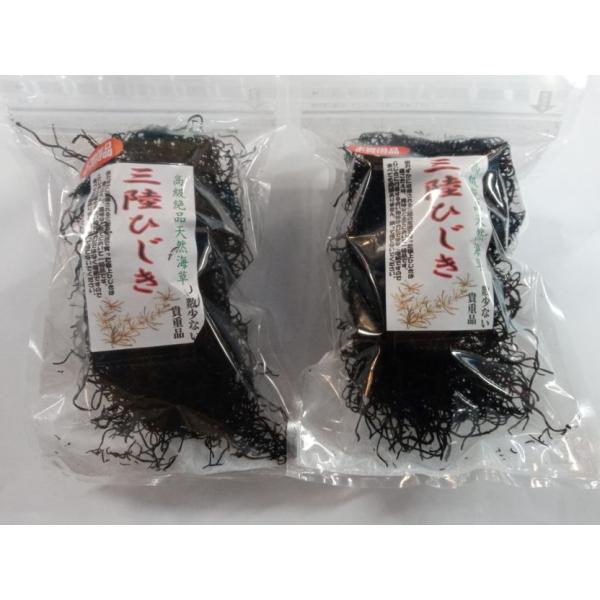商品発送元：塩釜仲卸市場　東商店フード・菓子三陸の荒波で育つ天然ひじきは非常に生産量が少ないため、あまり市場に出回りません。荒波にもまれた極上ひじきは歯ごたえ抜群な高級海草です。普通のひじきで満足できない人にお勧めです。某松島ホテルの料理長...