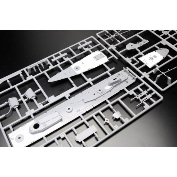 商品発送元：探照堂-TANSHO-DO-おもちゃ・ホビー・ゲーム、おもちゃ、プラモデル甲板塗装用マスキングシート。商品には一隻分のマスキングシートが入っています。↓【マスキングシート適合キット】<楽天>