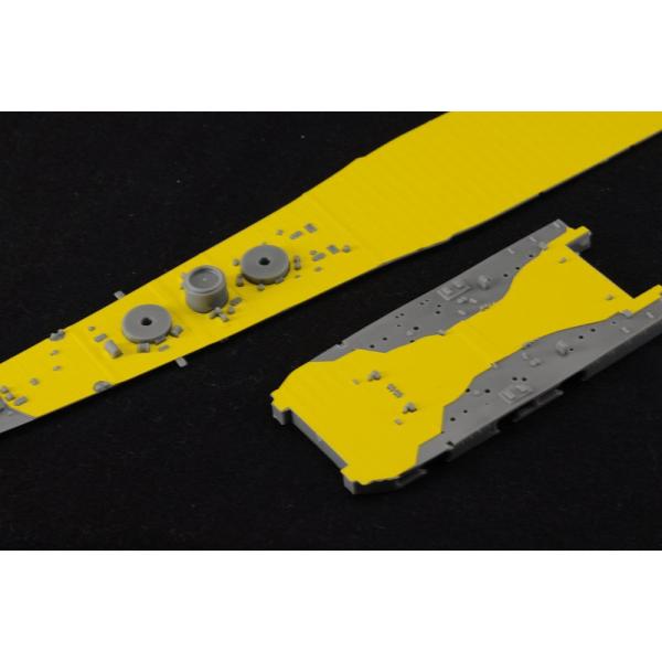 商品発送元：探照堂-TANSHO-DO-おもちゃ・ホビー・ゲーム、おもちゃ、プラモデル甲板塗装用マスキングシート。商品には一隻分のマスキングシートが入っています。↓【マスキングシート適合キット】<楽天>