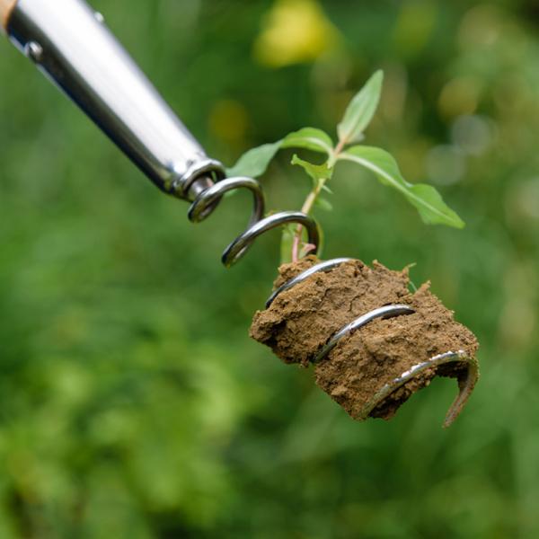 商品発送元：Wexthuset Japan Online StoreHand Corkscrew Weederフラワー・ガーデニングタンポポなどの雑草を簡単に除去できるコルクスクリュー型除草ツール。 高品質のステンレススチールで作られたヘッ...