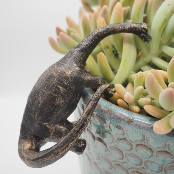 商品発送元：Wexthuset Japan Online StorePot Buddies, Brachiosaurusフラワー・ガーデニングイギリス発、デザイン性が高く機能的なガーデニングアイテムを開発及びデザインするJardinopia...