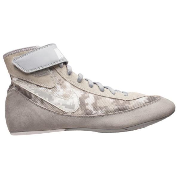 商品発送元：レスリングショップ　イーレッスルスポーツ・アウトドア・旅行、その他スポーツ用品、メンズスポーツシューズ、ナイキ希望小売価格：9,200円■重量　：160g(22.0cmにて測定)■幅　　：普通■ソールの厚さ：薄い■サイズ感：通常...