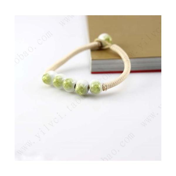 商品発送元：新華書城本・雑誌・コミック中国陶器有名な町:景徳鎮から生まれた民族風陶器ブレスレットです。同梱により送料を安くなりますのでまとめ買いにお勧めします。卸売に希望している方は問い合わせを承ります。