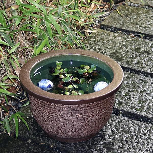 商品発送元：まるいち本店13時までの決済完了で当日出荷（土日祝日除く）その他品　番su-0201　金魚鉢、めだか鉢にお勧めの水鉢品　名信楽焼　14号窯肌すいれん鉢　【送料無料】サイズ・重量直径400×高さ240mm（外寸）口径320mm重さ...