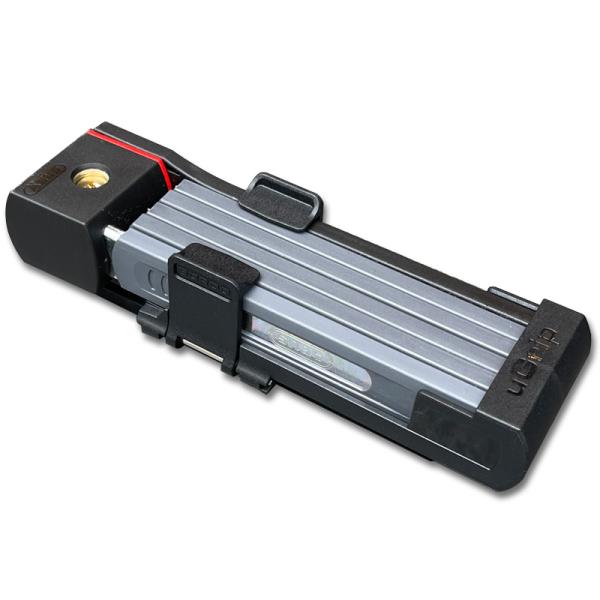 商品発送元：ROCKA FLAME車・バイクセキュリティ強化のため、多くの方が購入される自転車盗難防止用、信頼のABUSワンタッチ式プレートロック(ドイツ製）。車体フレーム下部に取付、収納できるので、使用しない時にでも持ち運びは簡単です。