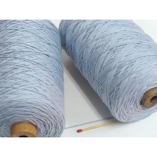 超長綿（わたの繊維長が長い綿）であるこのスーピマ綿はアメリカ原産の綿で、エジプト綿と並んで綿糸の中でも最上位に位置する高品質の綿糸です。ほのかな艶があり、軽くてふっくらとしたこの綿糸は手触りもなめらかです。肌ざわりも良いので肌に直接触れるよ...