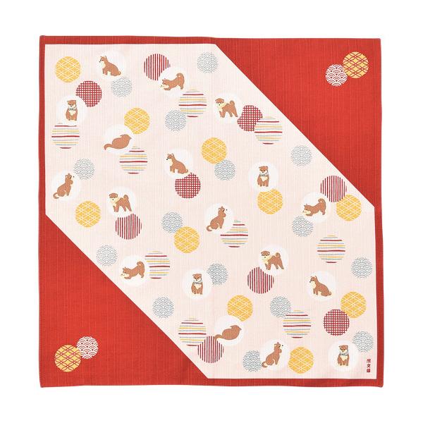 愛らしい豆柴と、縁起の良い伝統模様小紋玉が出会った、心和むデザインの風呂敷。ランチクロスやラッピングとしてだけでなく、インテリアクロスとしてもぴったり。日々の暮らしに、ちょっとした和の遊び心を添える一枚です。＜サイズ・容量＞50cm×50c...