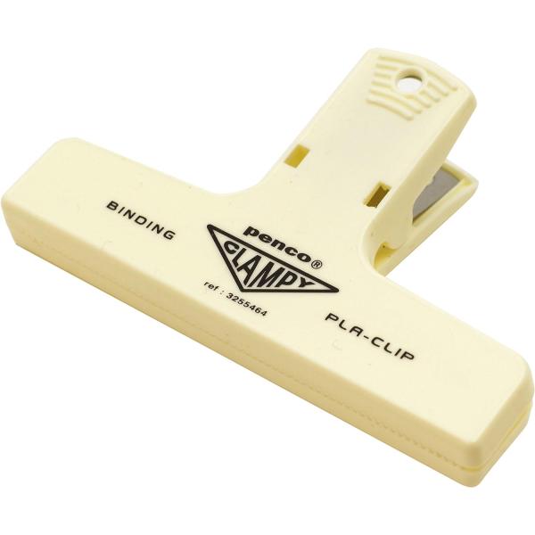 サイズ：本体 / 幅10.0 × 高さ6.5 × 奥行3.0 (cm)素材：ABS生産：中国パッケージ：なしpenco（ペンコ）らしいカラーリングが自慢のプラスチック製クリップです。お菓子やコーヒー豆など袋留めにちょうどいいサイズ感。ギザギ...
