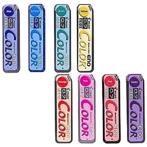 8色セット：ブルー、ソフトブルー、グリーン、イエロー、オレンジ、ピンク、レッド、バイオレットケースサイズ：(約)78×20×7mm入り数：各色10本入り芯の太さ：0.7mm芯の長さ：60mmくっきり書けて、きれいに消せる！芯の強度がアップし...