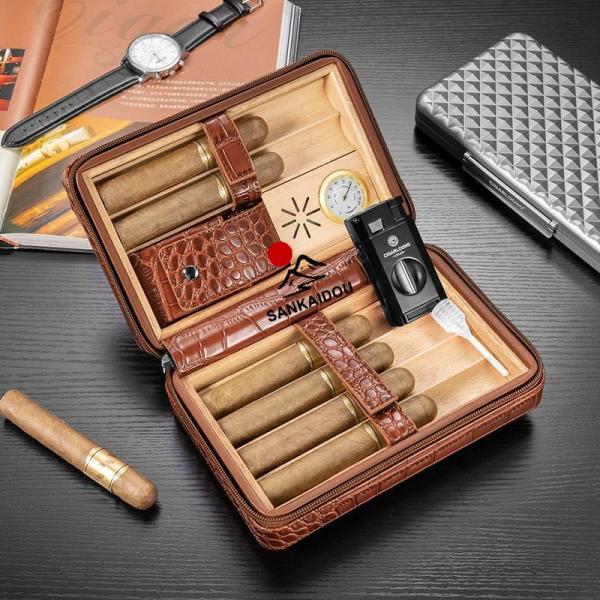製品特徴 直径2.1cm、長さ16.5cm位までの葉巻を収納できます。 【持ち運びが簡単】このポータブルシガーケースは、サイズが小さく、軽量で、持ち運びが簡単でスペースをとらない。 【機能】シガーボックスの強力な構造により、損傷からシガーを...