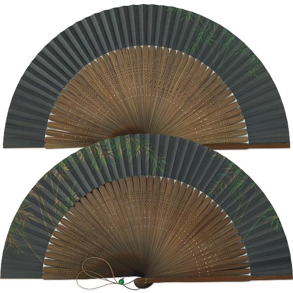 吉祥文様の定番でもある『竹』早く青々と真っ直ぐに伸びる様子から、力強さや縁起の良いモチーフとして古く扱われてきました。扇面地紙の消炭色にさりげなく馴染む趣き。凪いだ竹林の静けさをお楽しみ下さい。※こちらの商品は実店舗と在庫共有を行なっており...