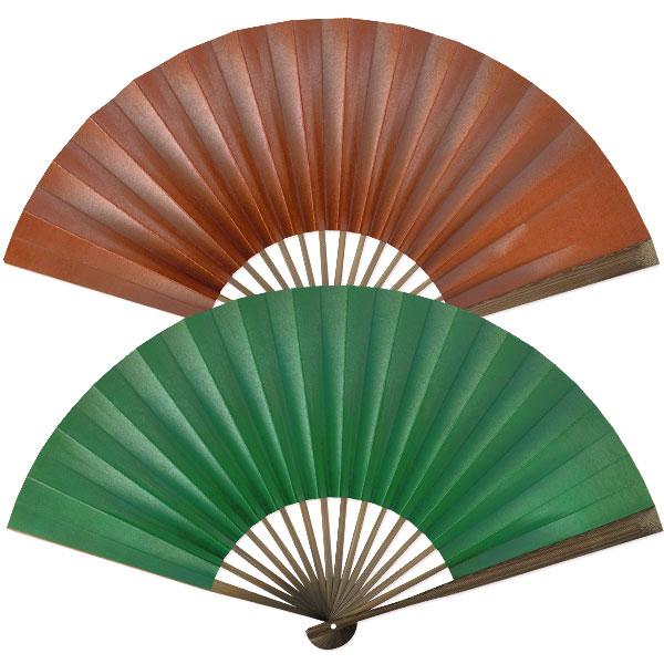 純国産本物京扇子です。伝統の技術に支えられた男性用京扇子をお届けいたします。裏表が別の色のツートンカラーの商品です。贈り物にされるのにも、またご自身でお使いになるのでも重宝していただける柿渋のお扇子をお手ごろ価格でご用意しました。シンプルな...