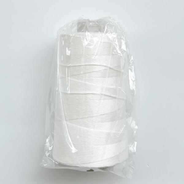 ＼＼ 在庫がある場合は０〜１営業日で出荷します／／＼＼お急ぎの方は日付指定をしない方が早く届きます！／／【商品名】ビニロン20/6 　150ｇ巻　生成ビニロン20/6　150ｇ巻は、「ポータブルの袋口縫ミシン」に使用できます。（２枚目の画像...