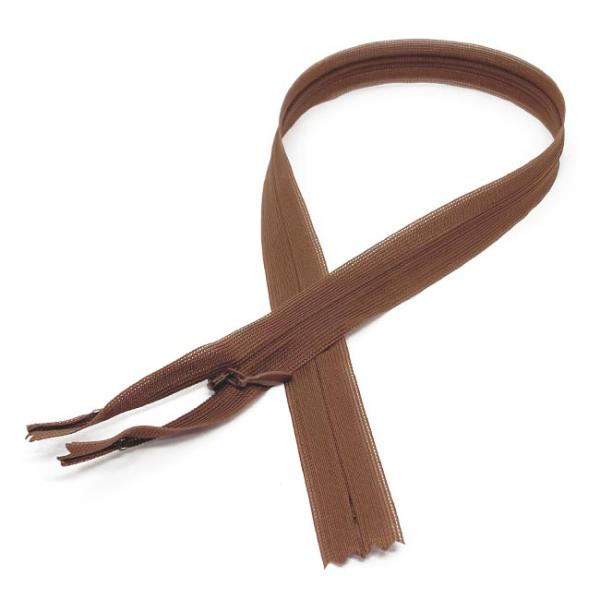 ＼＼ 在庫がある場合は０〜１営業日で出荷します／／＼＼お急ぎの方は日付指定をしない方が早く届きます！／／【商品名】コンシールファスナー　56cmコンシールファスナーは、エレメントや縫い目が表地に出ないファスナーです。スカート、ワンピースなど...