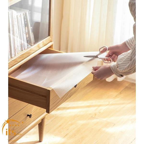 商品名:食器棚シート 60cm×150cm 滑り止めシート 透明 EVA製 抗菌 防臭 防カビ 自由裁断 洗濯 ロール キッチン 棚                            商品説明:送料無料 食器棚シート ずれない 戸棚シー...