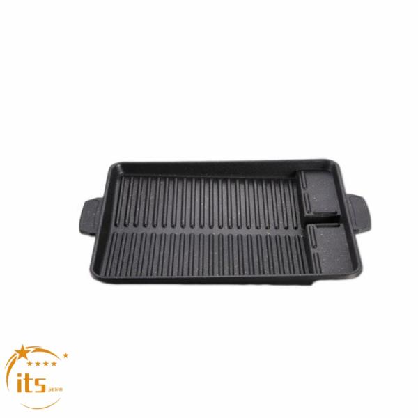 お肉の余分な油を落とす斜め溝付プレート!【26*32cm】【3-5人用】集めた油はプレートの外へ流れる設計!(油を溜めないことで野菜を焼く時に油の飛び散りを抑えます)サムギョプサルに最適な焼肉プレート! サムギョプサル→「サム」=数字の3、...