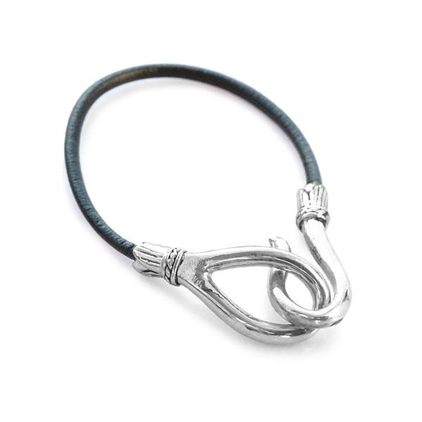 Blue Bayer Design ブルーベイヤーデザイン 【 Hook Bracelet leather (White Bronze) フックブレスレットレザー ( ホワイトブロンズ ) 】[ 正規品 ] 三つ編みコード シルバー ブラッ...