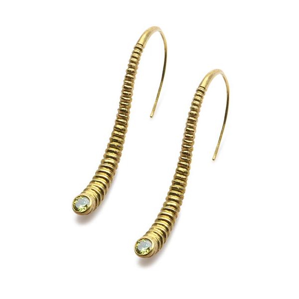 Tiny tail タイニーテイル 【 gazelle horn light green ガゼル ホーン ピアス ( ライトグリーン ) 】[ 正規品 ] アニマル 角 ツノ ブラス ジルコニア ペア プレゼント ギフト レディース