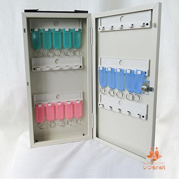 ■商品名■【キーボックス】TATA デジタルキーボックス　30本掛け寸法：高さ×横幅×奥行　410mm×210mm×60mm付属品：取り付けネジアンカープラグキーホルダー　×30壁掛け おしゃれ 屋内 保管 管理 据え置き 玄関 ダイヤル ...