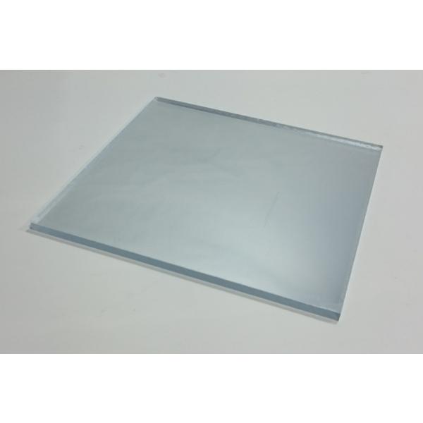 [1枚あたり]　アクリル　サイズ：A4（210×297mm）　厚さ：3.0mm　重さ：約225g