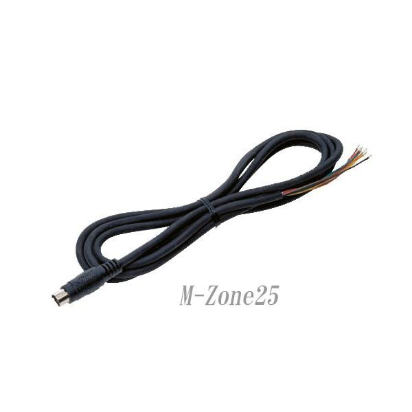 無線機本体についている1200/9600 bpsパケット通信に対応のデータ専用端子と接続するケーブル。FT-897D/857D/818NDシリーズに対応。