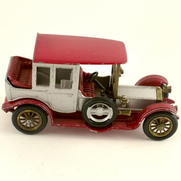 メーカー：イギリス レズニー（Lesney Products）原産国：イギリス素材：金属/樹脂スケール：1/48外箱：なし。商品状態：中古品（古物）です。色ハゲ・汚れ・傷があります。後部の座席は載せているだけです。外れます。その他：イギリス...