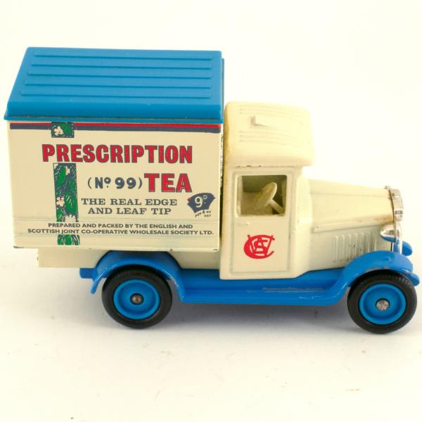 メーカー：イギリス レド（LLEDO）原産国：イギリス素材：金属/樹脂スケール：不明サイズ：長さ85mm x 幅33mm x 高さ50mm（約）重さ：94g（約）外箱：なし。商品状態：中古品（古物）です。汚れ・色ハゲがあります。商品番号：m...