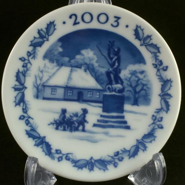メーカー：デンマーク ロイヤルコペンハーゲン（Royal Copenhagen）原産国：不明（made inの記載が見つかりません）素材：磁器アイテム番号：RP2003art番号：1403702デザイナー：Sven Vestergaard直...