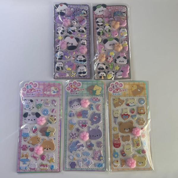 ご覧いただきありがとうございます。肉球シール5枚セットです。可愛い動物やスイーツなどのデザインがいっぱいで、手帳デコ、シール交換、工作、ご褒美シールにもぴったりです   【セット内容】肉球シール5枚【商品状態】新品・未使用【ご注意】海外製品...