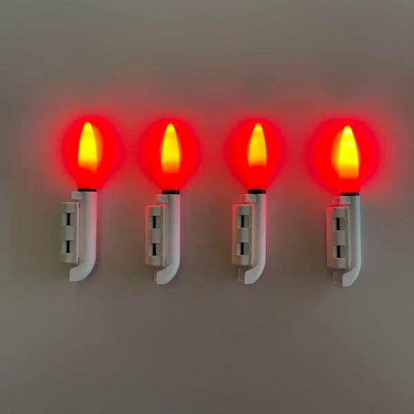 竿先ライトレッド点灯4本セットです(*^▽^*)竿先に付けられる電池式のケミカルライトです。とんがりトップにより、、今までの竿先ライトより、、、【軽量＆小型】軽量：フルキャストしても穂先に負担がかかりません。小型：キャストの邪魔になりません...
