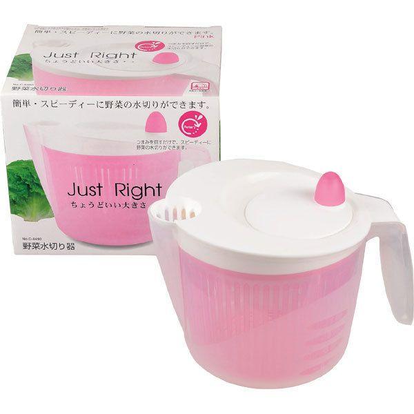 スピーディーに野菜の水切りが可能簡単かつスピーディーに、野菜の水切りができます。食器洗い乾燥機対応。◆商品仕様●サイズ(約):幅120×奥行115×高さ225mm ●重量(約):340g●材質:本体/鉄(エポキシ樹脂塗装)、保護ゴム/シリコ...