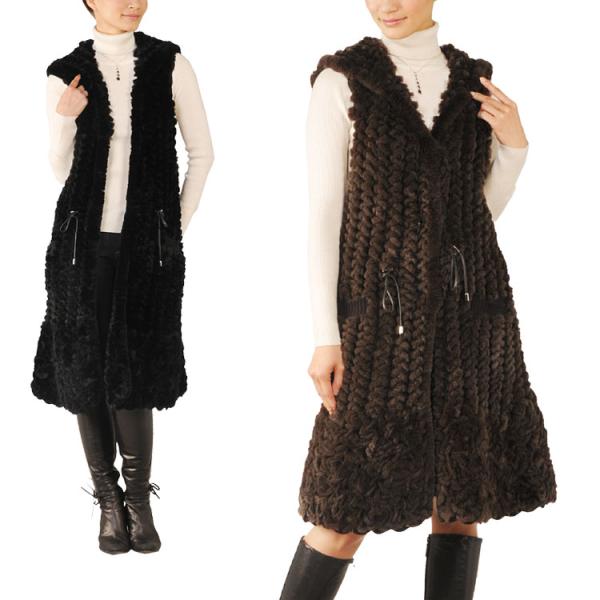 うっとりするような優しい肌触り、ラビットの最高品種レッキスを丁寧に編み込みました。フード付で、たっぷり開いたアームホールによりゆったりしたサイズ感になります。ウエスト紐が入っているので絞ってすっきり着ていただくこともでき、スカートにもズボン...